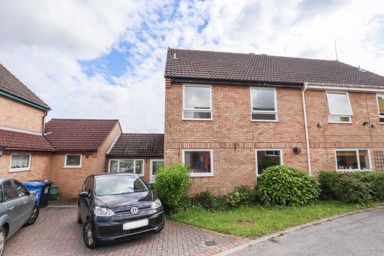 4 Bedroom House For Rent Courtenay Close Norwich Nr5 9lb Unihomes