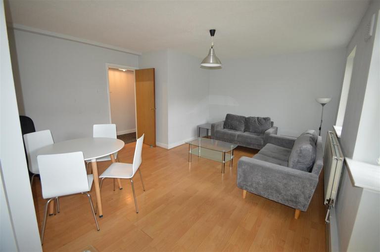 2 bedroom apartment for rent Melmerby Court Manchester, M5 4UG | UniHomes
