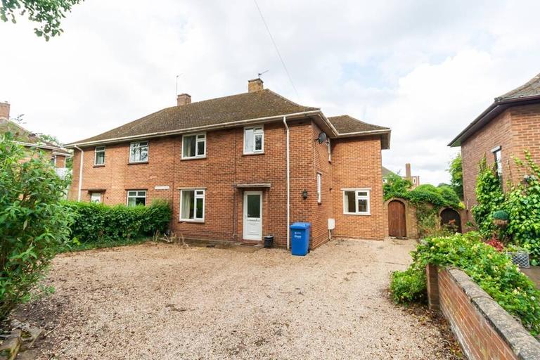 6 bedroom house for rent Pitchford Road Norfolk, Norwich, NR5 8LQ ...