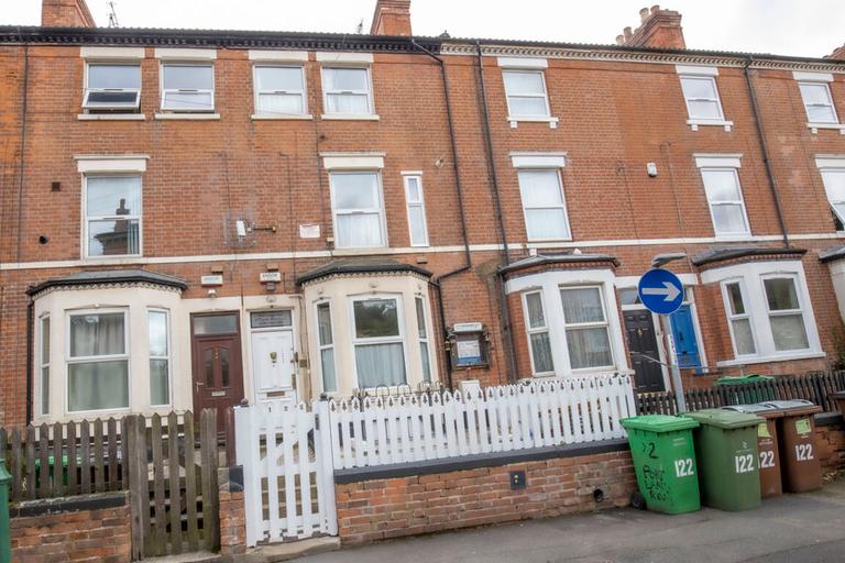 1 bedroom house for rent Portland Road, Nottingham, NG7 4GP | UniHomes