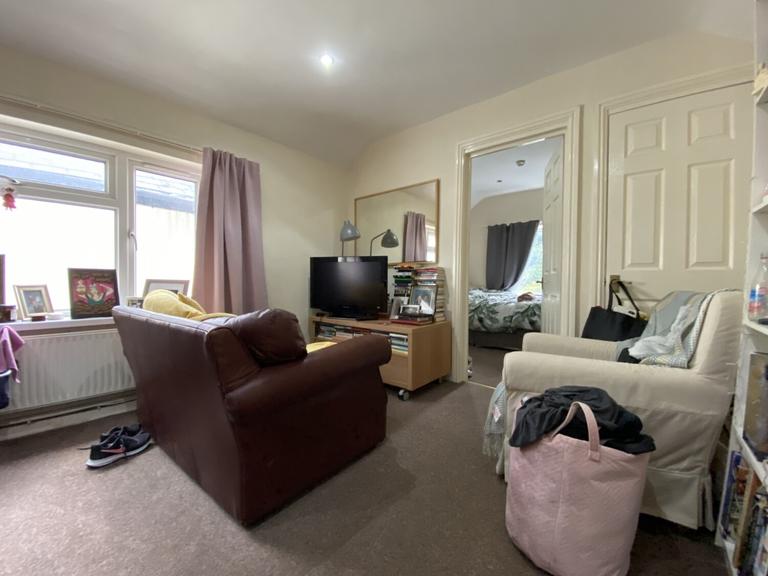 1 bedroom apartment for rent Cyril Crescent, Cardiff, CF24 1DQ | UniHomes