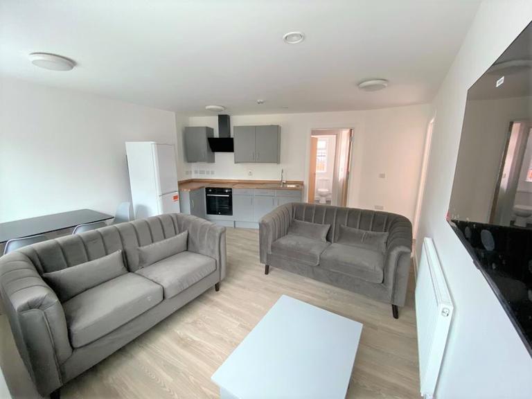 4 bedroom apartment for rent King Street, Nottingham, NG1 2AS | UniHomes