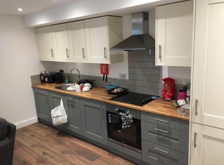 2 bedroom apartment for rent Queen Square, Leeds, LS2 8AJ | UniHomes