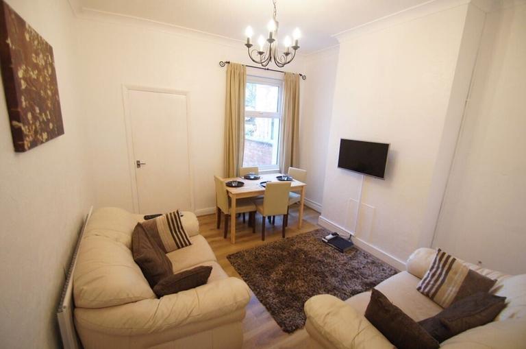 3 bedroom house for rent Dorset Road, Coventry, CV1 4ED | UniHomes