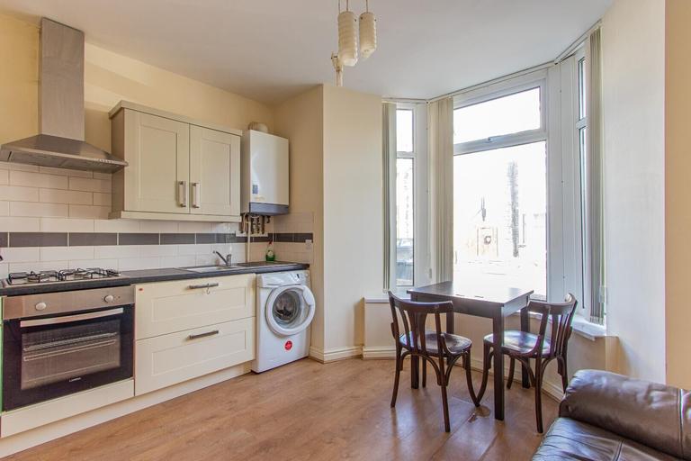 1 bedroom house for rent Gordon Road, Cardiff, CF24 3AL | UniHomes