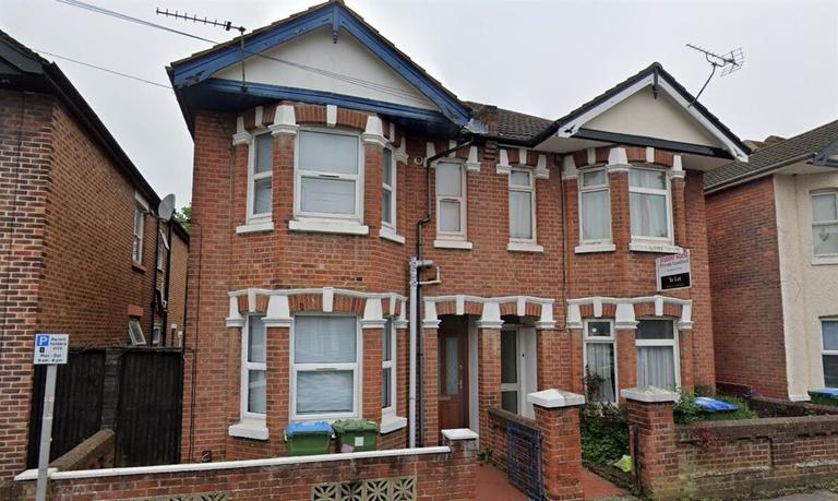 4 bedroom house for rent Coventry Road Southampton, SO15 2GE | UniHomes