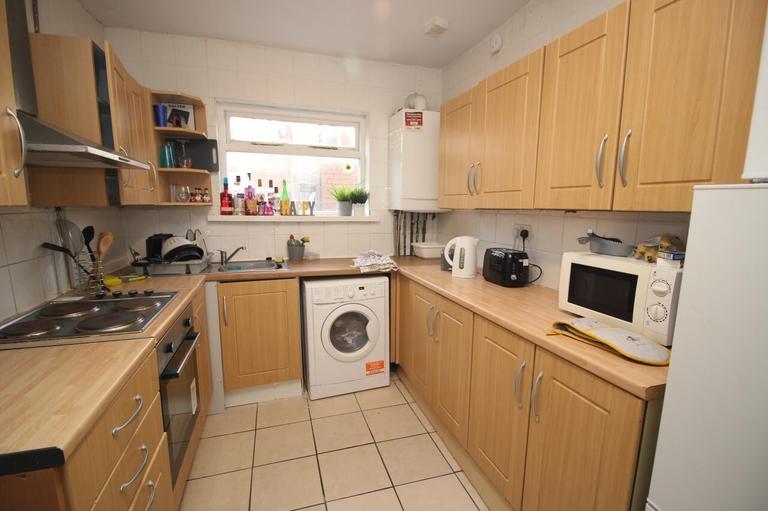 2 bedroom apartment for rent King John Terrace Newcastle, NE6 5XY ...