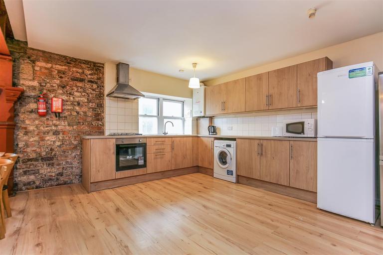5 bedroom apartment for rent Leazes Arcade, Newcastle, NE1 4PF | UniHomes