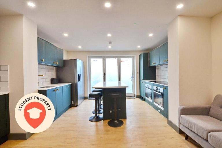 6 bedroom house for rent Filton Avenue Bristol, BS34 7HB | UniHomes
