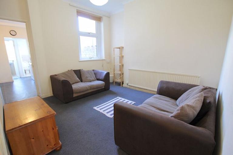 3 bedroom house for rent Arran Street Cardiff, CF24 3HU | UniHomes