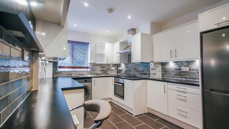 2 bedroom apartment for rent 53 Hazelwell Street Stirchley Birmingham ...