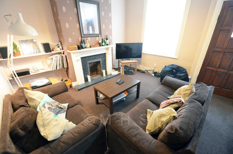 4 bedroom house for rent Welton Place, Leeds, LS6 1EW | UniHomes