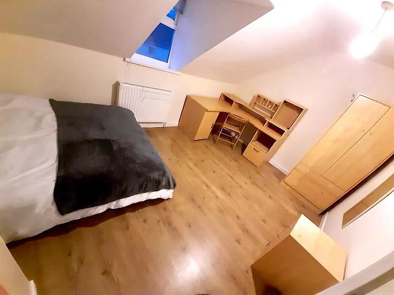 3 bedroom house for rent Rhyddings Park Road, Swansea, SA2 0AQ | UniHomes