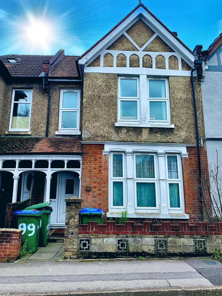 6 bedroom house for rent Westridge Road Southampton, SO17 2HJ | UniHomes