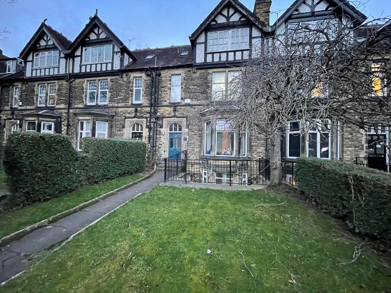 3 bedroom house for rent Holly Bank Leeds, LS6 4DJ | UniHomes