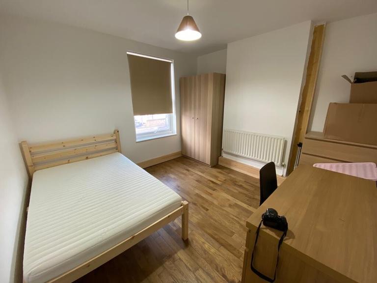 3 bedroom house for rent Beeston Road Nottingham, NG7 2JS | UniHomes