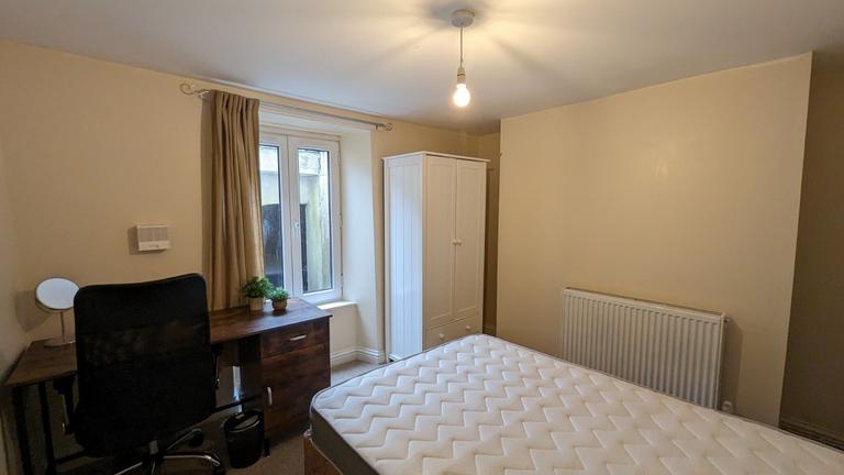 4 bedroom house for rent Windsor Villas Bath, BA1 3DJ | UniHomes