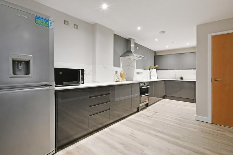 4 bedroom apartment for rent West One Development, Fitzwilliam Street ...