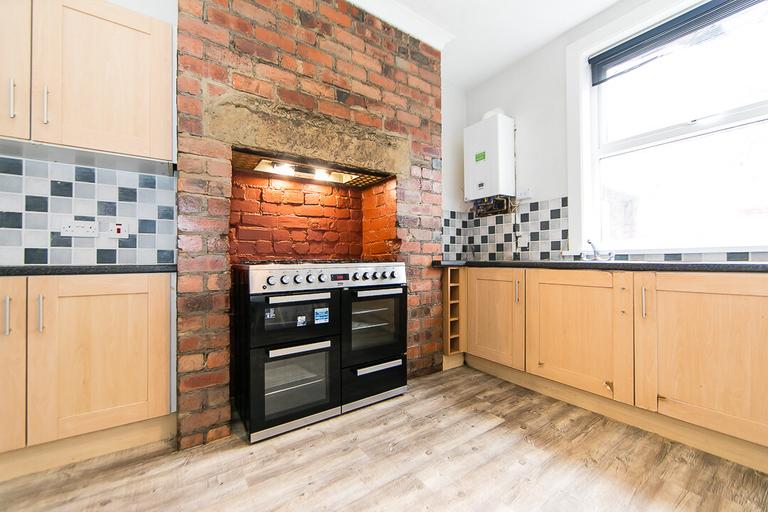 4 bedroom house for rent Welton Place, Leeds, LS6 1EW | UniHomes