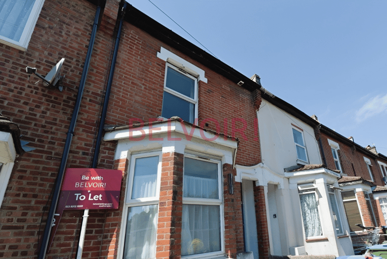 4 bedroom house for rent Woodside Road Southampton, SO17 2GU | UniHomes